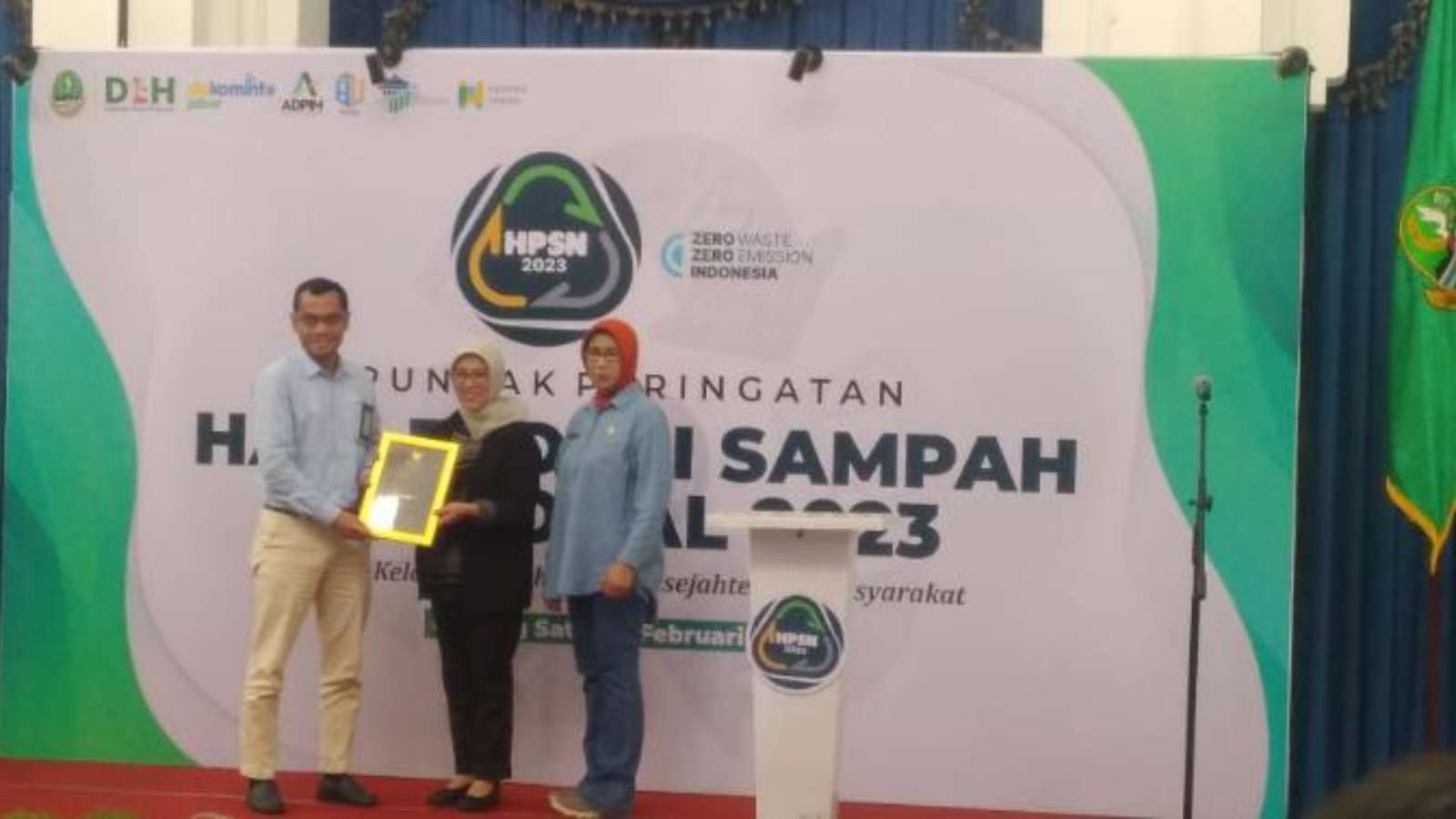 HPSN 2023, Pemdaprov Jabar Beri Penghargaan Pengusaha Peduli Lingkungan