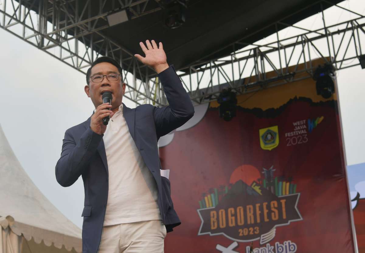 5 TAHUN JABAR JUARA Ridwan Kamil Optimistis Target Realisasi Investasi ...