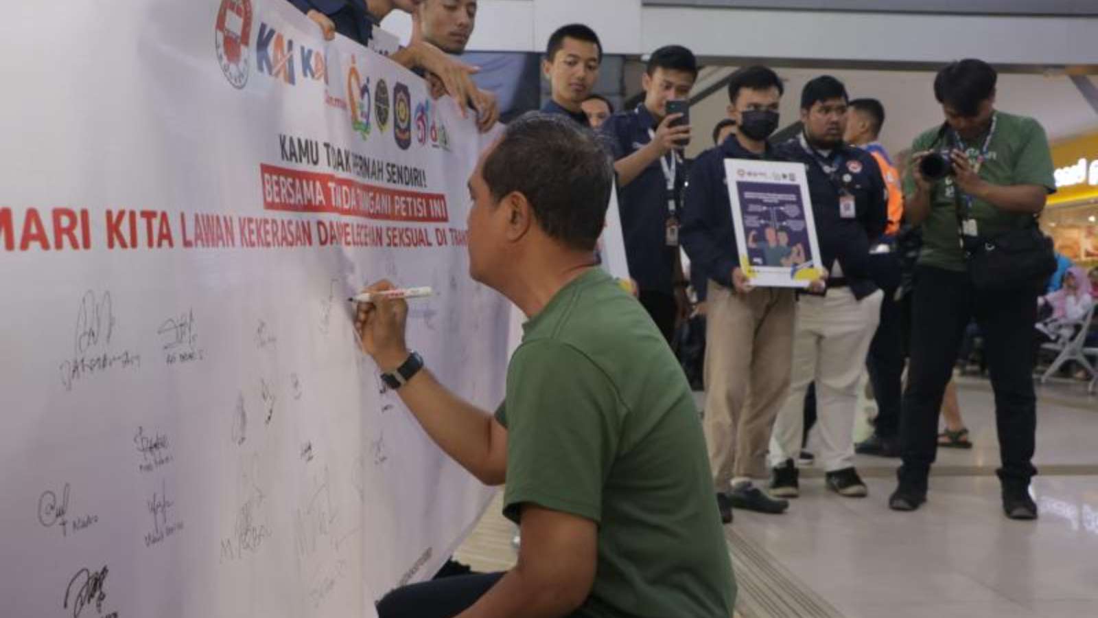 KAI Gandeng Komunitas Edan Sepur Gelar Sosialisasi Anti Pelecehan Seksual