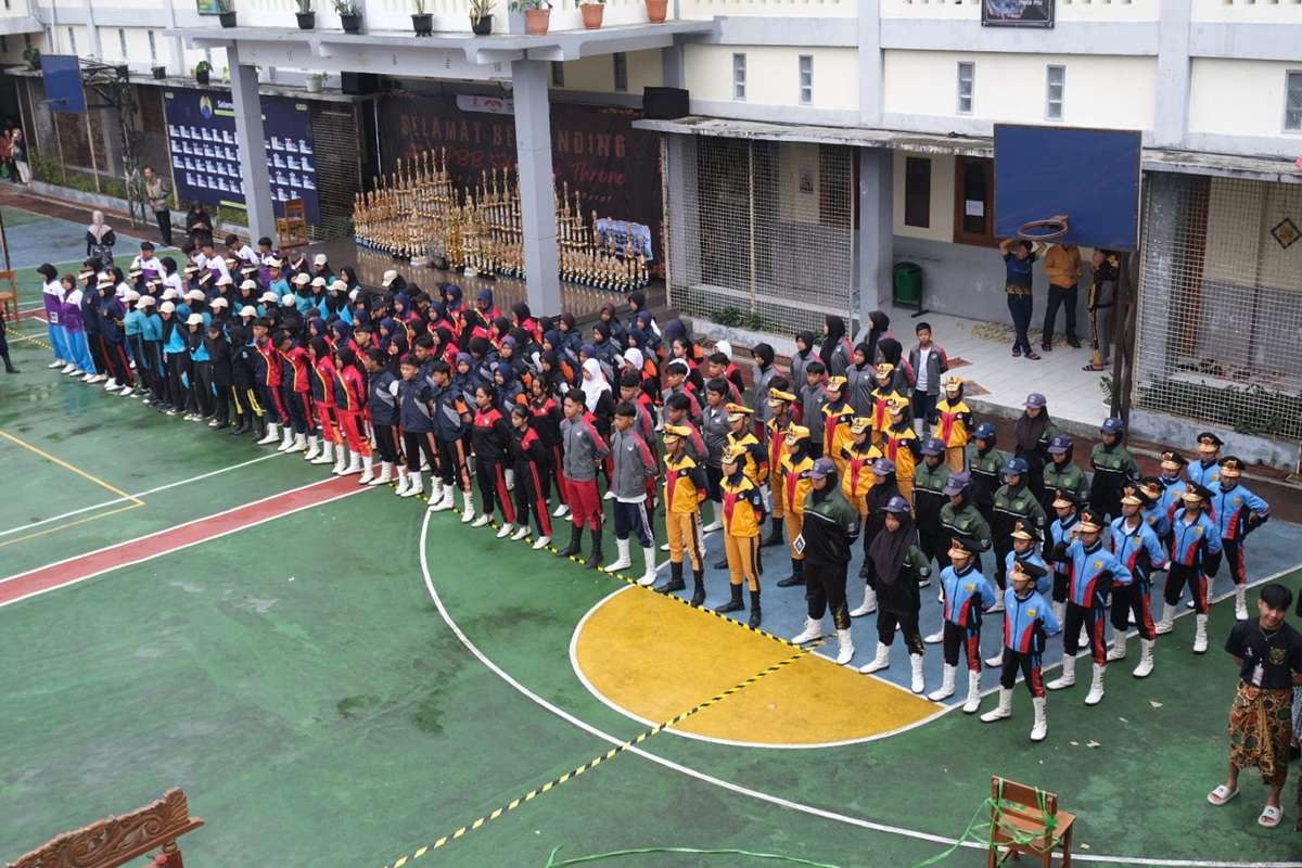 Pemdakab Apresiasi LPBB Siliwangi Throne 2024 di SMAN 11 Garut