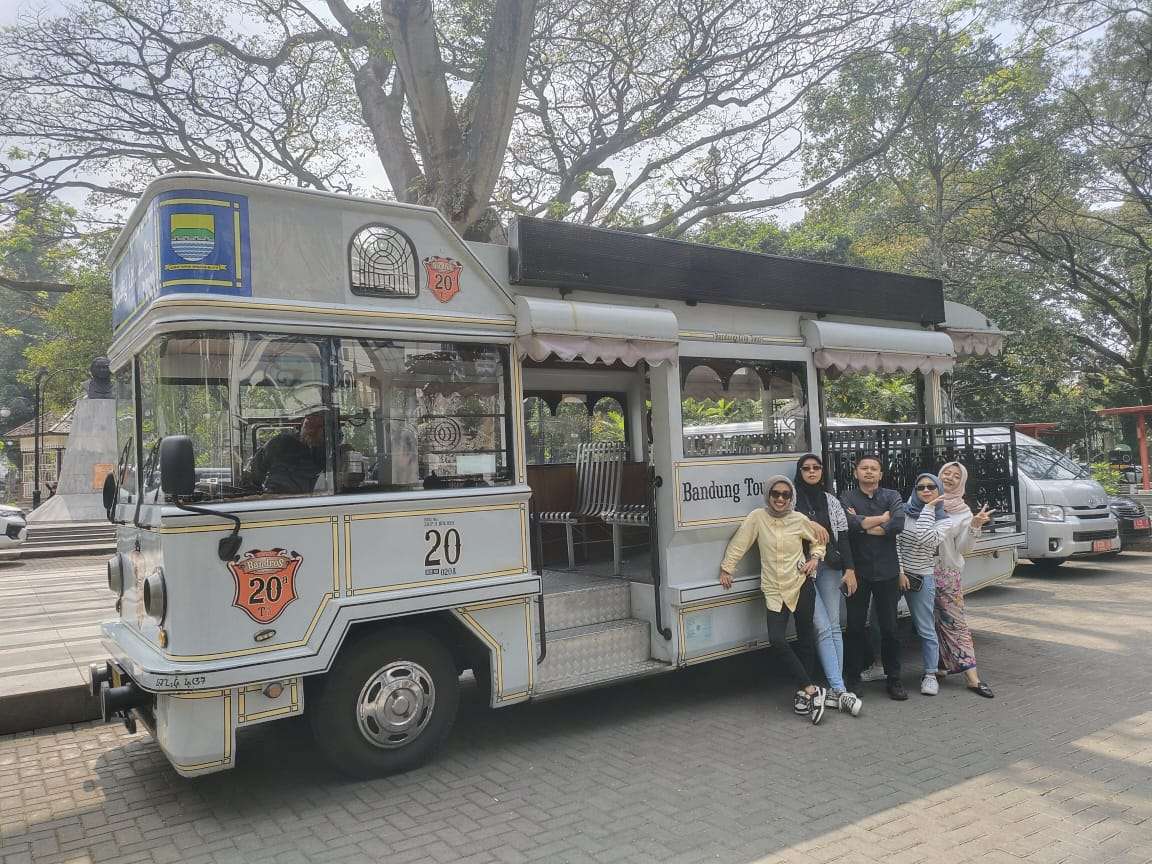 Bandros is Back at Bandung City Hall, Come on, Try It!