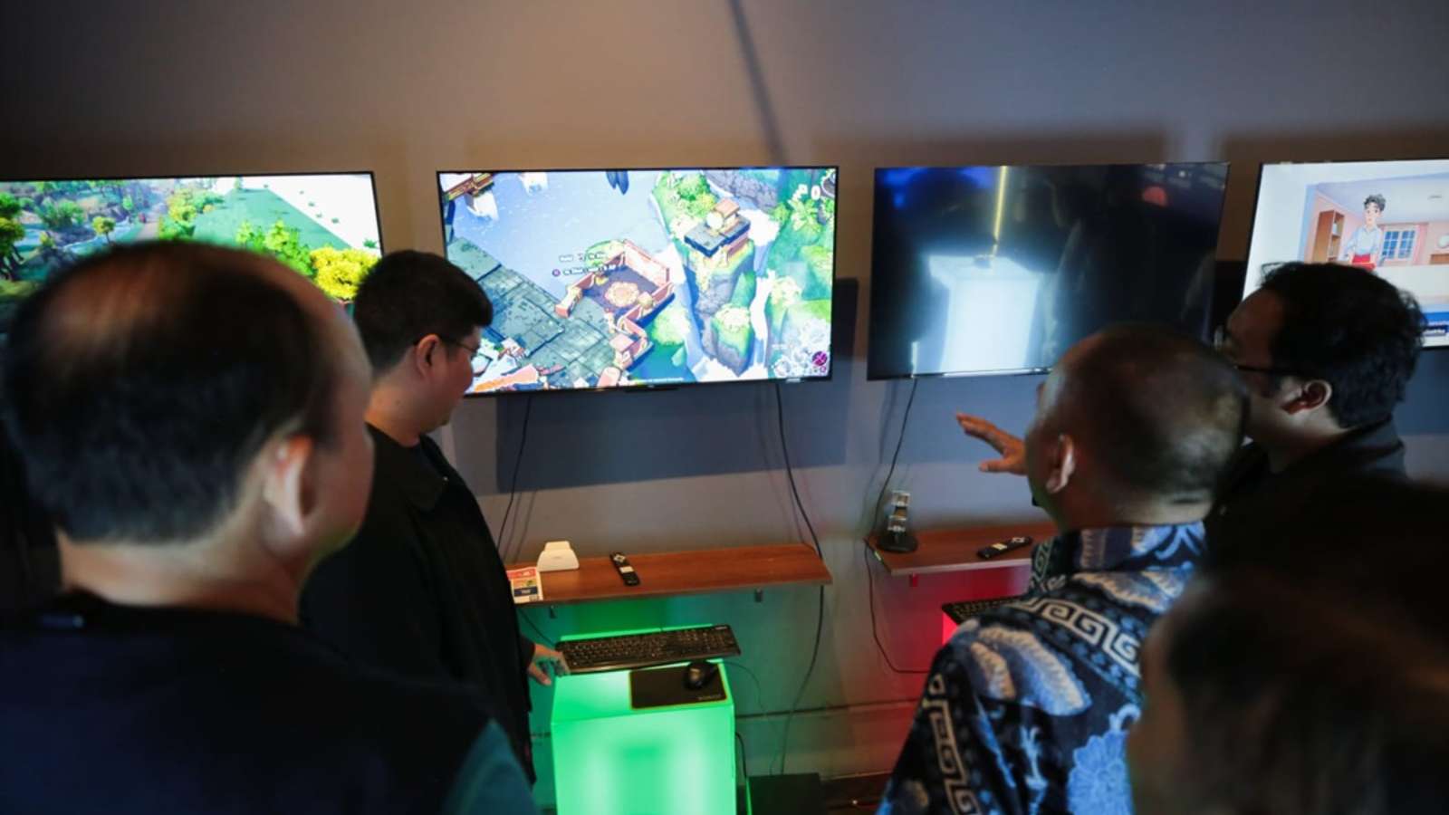 Bandung Global Game Jam 2025 Resmi Dimulai, Wamen Ekraf Acungkan Jempol
