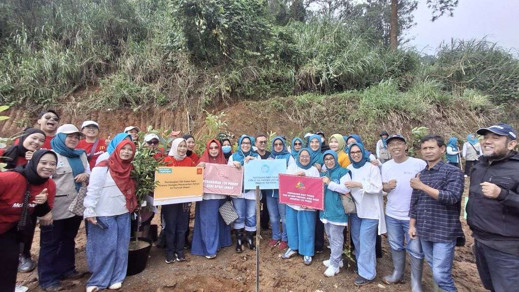 West Java PKK Jumps Into Greening Former Hibisc Fantasy Land