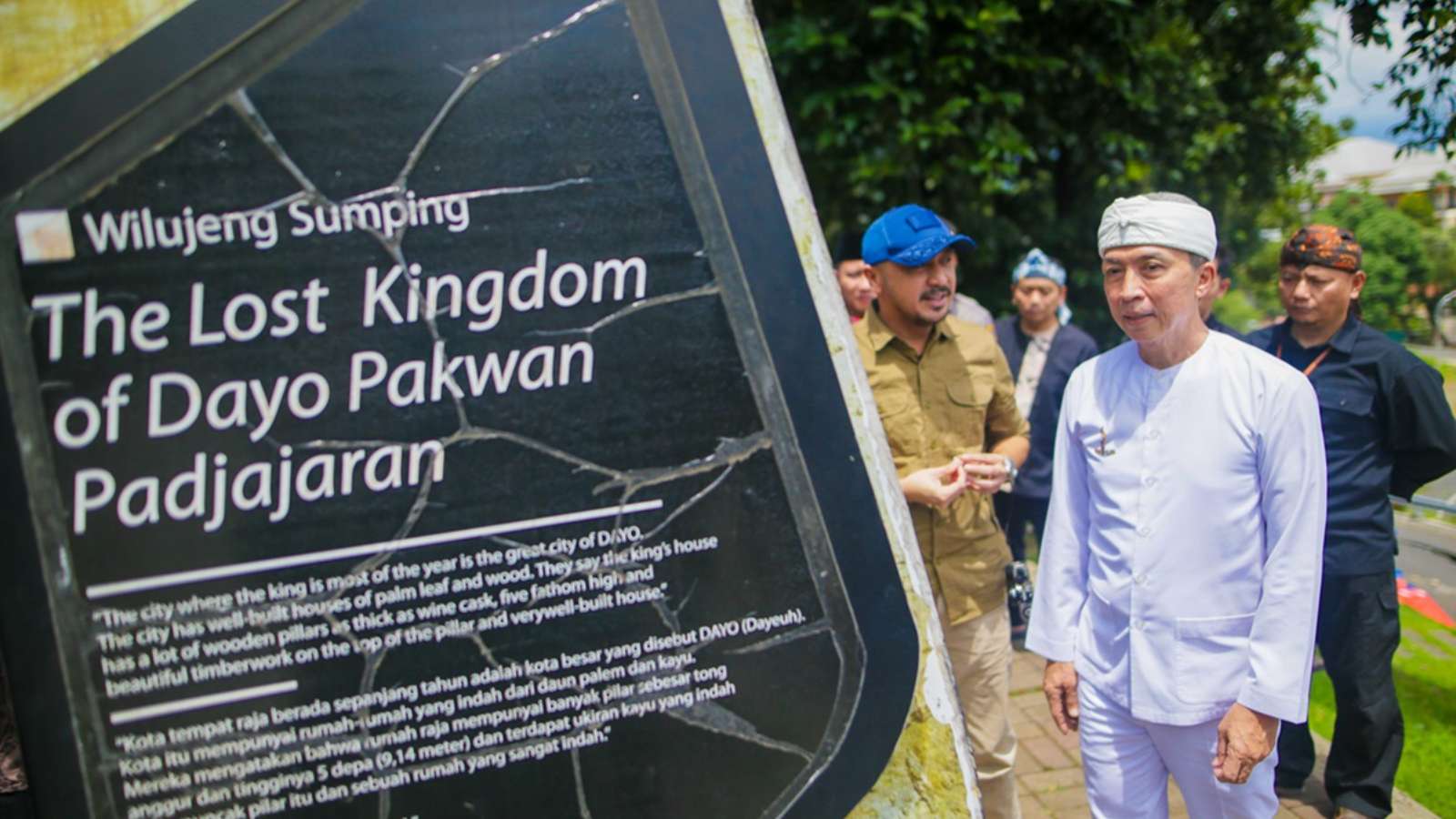 Deputy Minister of Culture Appreciates Dedie Rachim's Efforts in ...