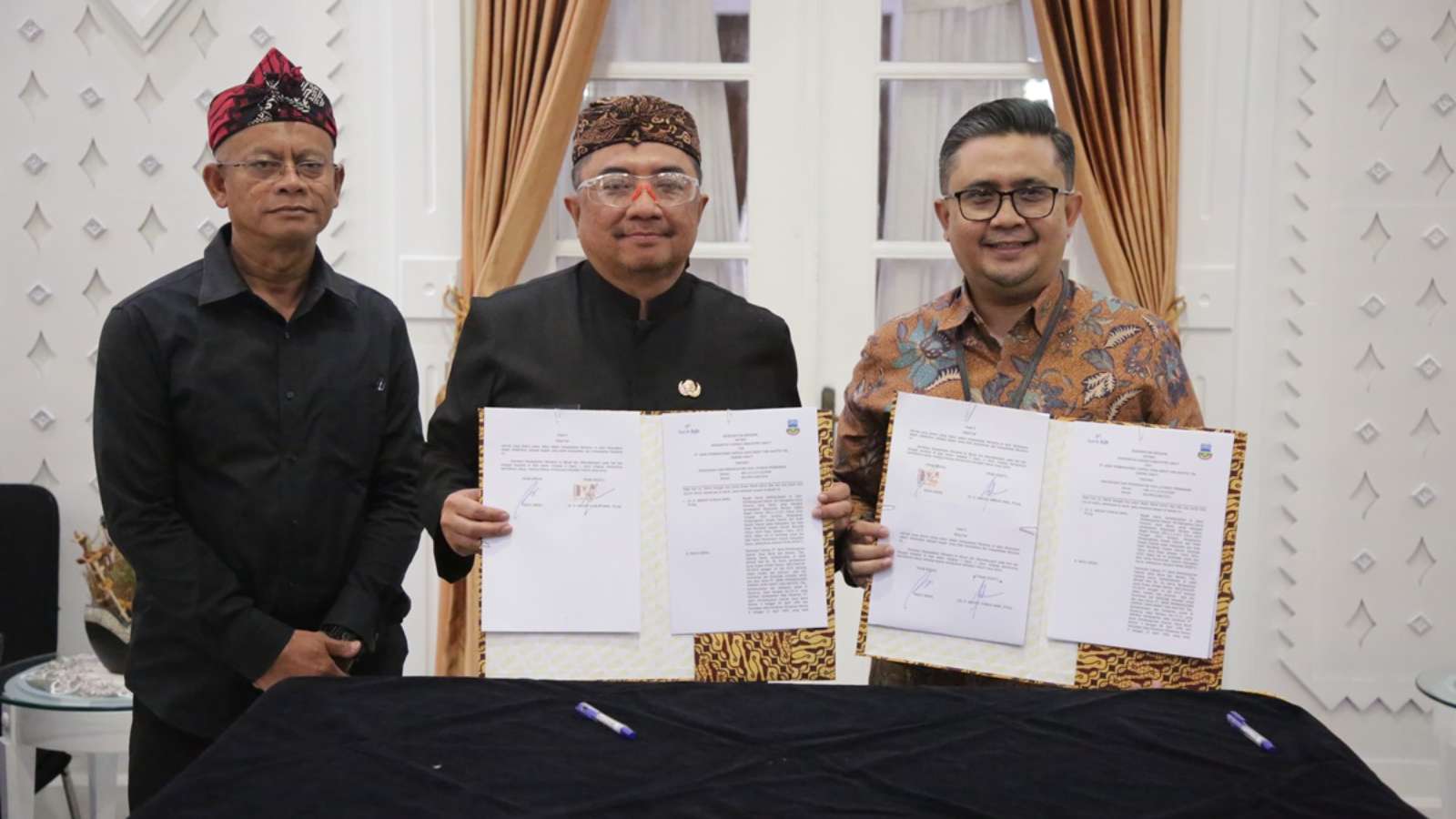 Garut District Government and Bank BJB Sign MoU to Improve Banking Services and Support MSMEs