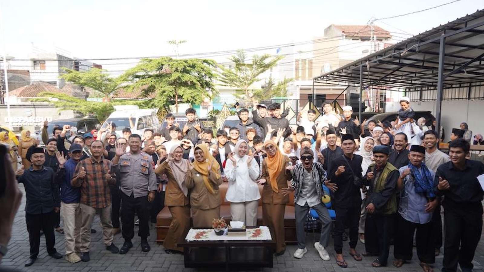 Traditional Sahur Wake Up Festival: Garut's Way of Preserving Ramadan ...